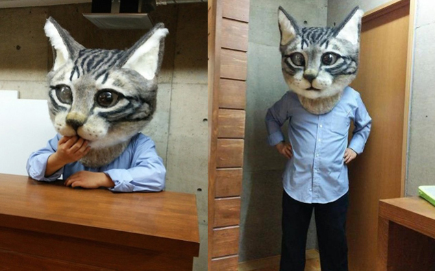This Giant Wearable Cat Head Is What You Need For Your Next Costume Party
