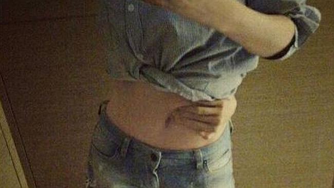 Sooo The Belly Button Challenge Is A Thing...
