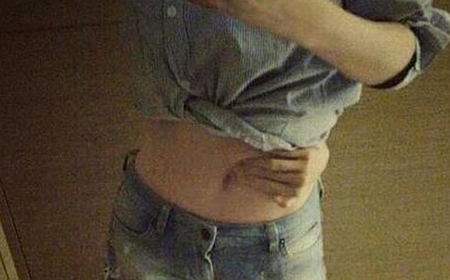 Sooo The Belly Button Challenge Is A Thing...