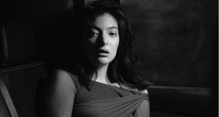 Lorde explains the meaning behind her new single and it's SO relatable