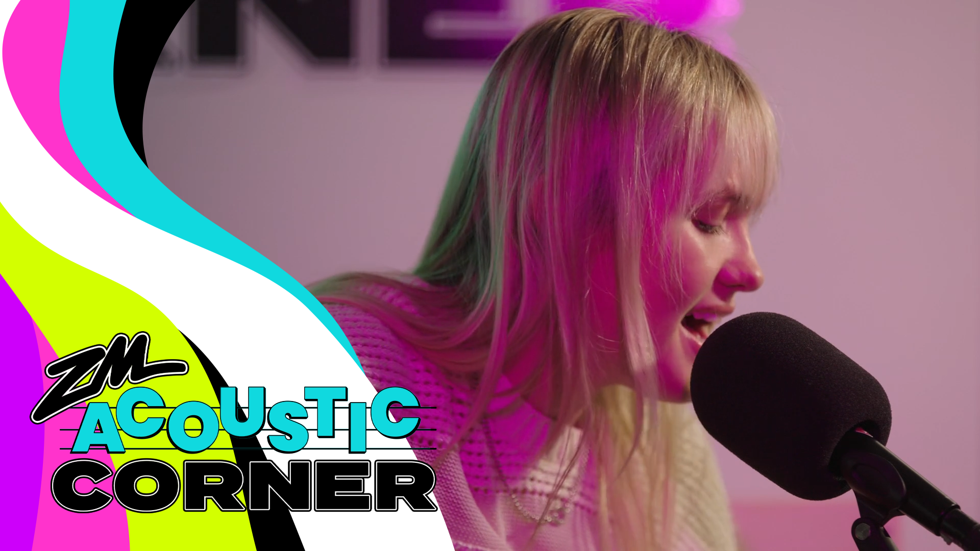 Bella from Coast Arcade performs 'Highest Heights'